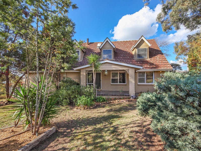 17 Ulverstone Street, Lyons, ACT 2606 - Property Details