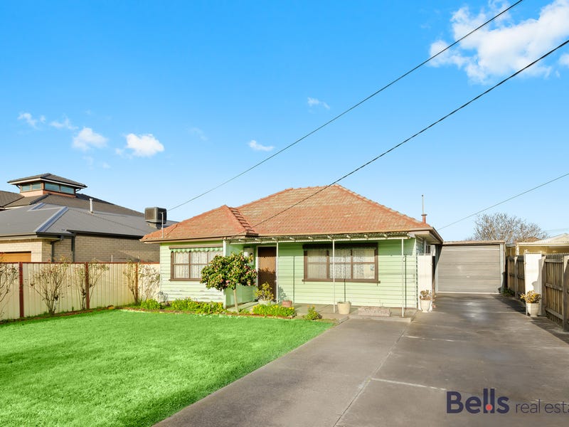 32 Raymond Street, Sunshine West, VIC 3020 - realestate.com.au