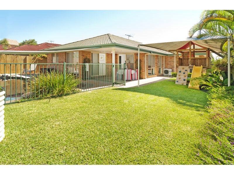 16 Springvale Pl, Carina, Qld 4152 - Property Details