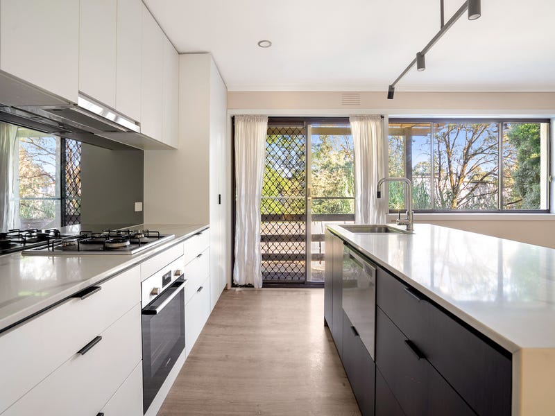 20 Winnetka Drive, Lilydale, VIC 3140 - realestate.com.au