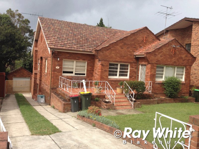 8 Castle Street, Blakehurst, NSW 2221 - realestate.com.au