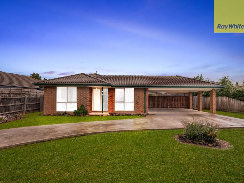 17 John Batman Drive, Melton West, VIC 3337 - realestate.com.au