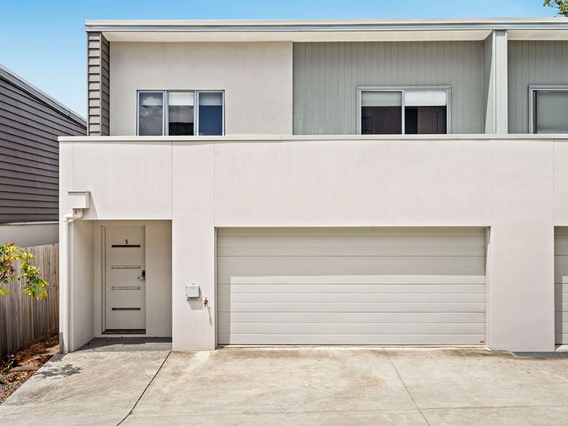 5/30 Bidmead Circuit, Pimpama, Qld 4209 - Property Details