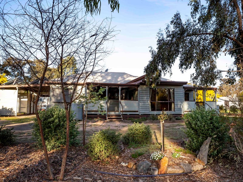 28 Twiggs Lane, Newbridge, Vic 3551 - Property Details