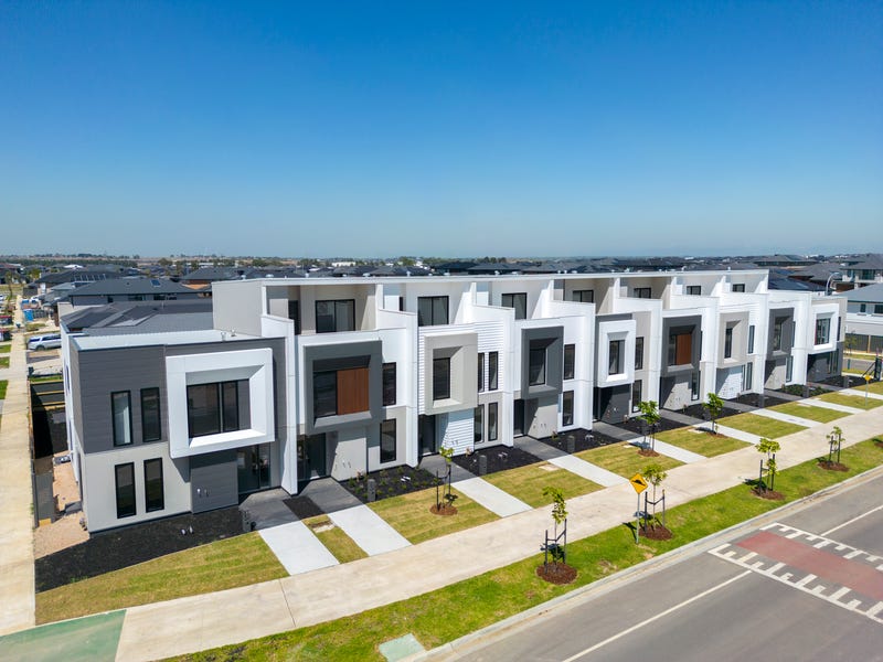 212 Carnival Boulevard, Berwick, VIC 3806 - realestate.com.au