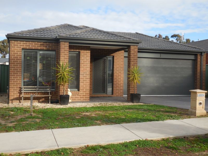 3 Ridge Place, Golden Square, VIC 3555 - realestate.com.au