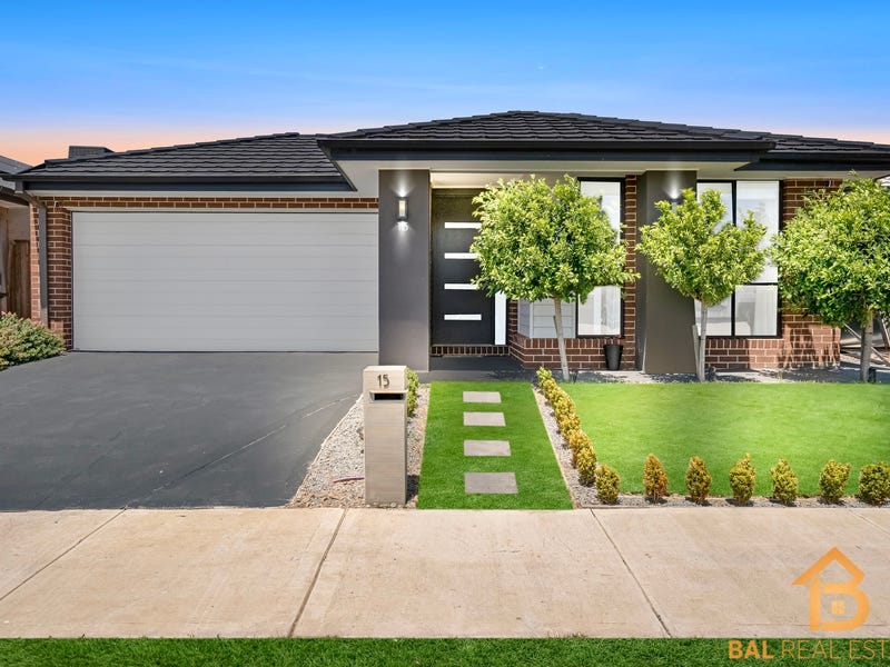 15 STAMBRIDGE STREET, Tarneit, Vic 3029 - Property Details