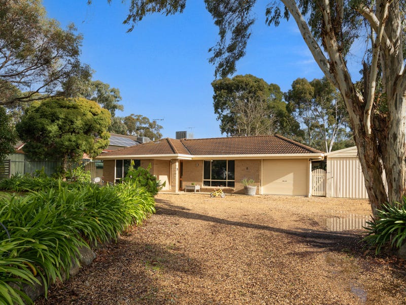 8 Wilksch Court, Williamstown, SA 5351 - Property Details