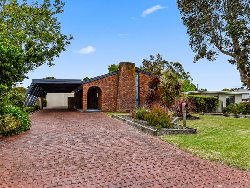 2 Stewart Street, Millicent, SA 5280 - realestate.com.au