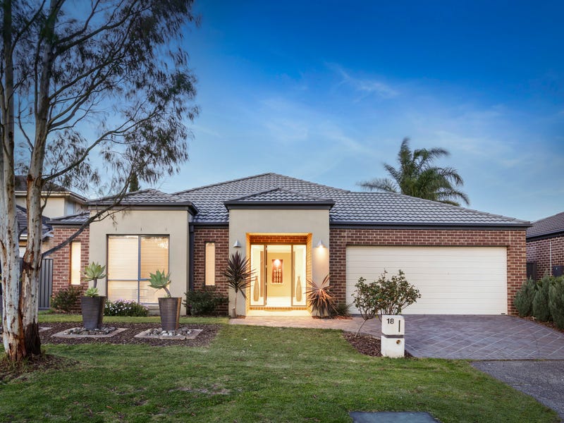 18 Teeside Way, Keysborough, VIC 3173 - realestate.com.au