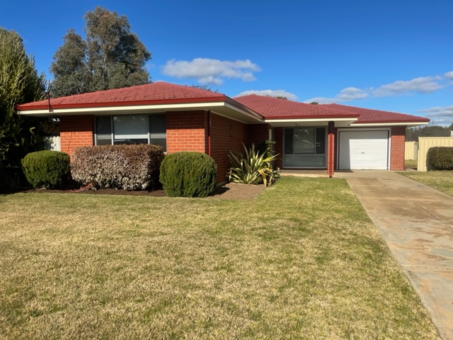 2 Richardson Street, Williams, WA 6391 - Property Details