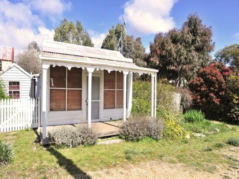 197 Main Road, Chewton, Vic 3451 - Property Details