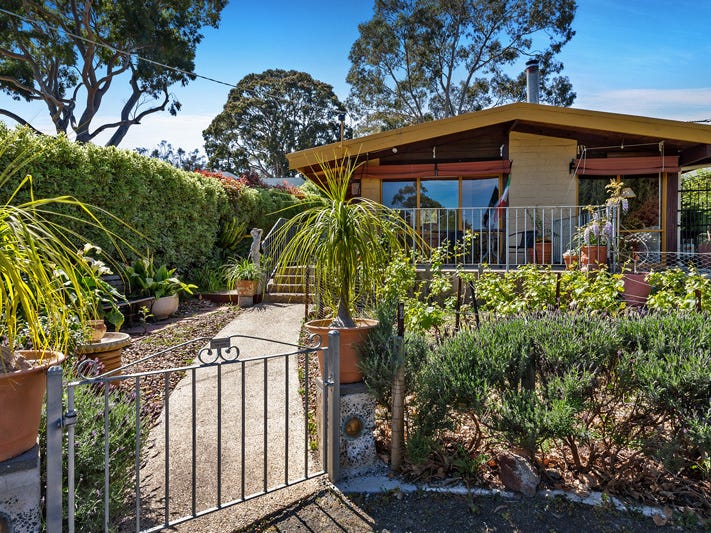 3 Luke Place, Guys Hill, VIC 3807 - realestate.com.au