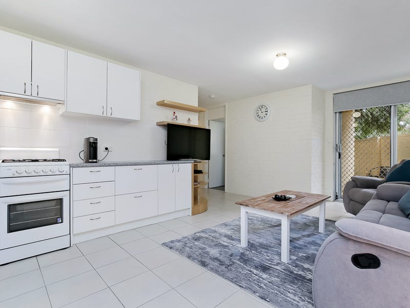 4W/24 Pearson Street, Churchlands, WA 6018