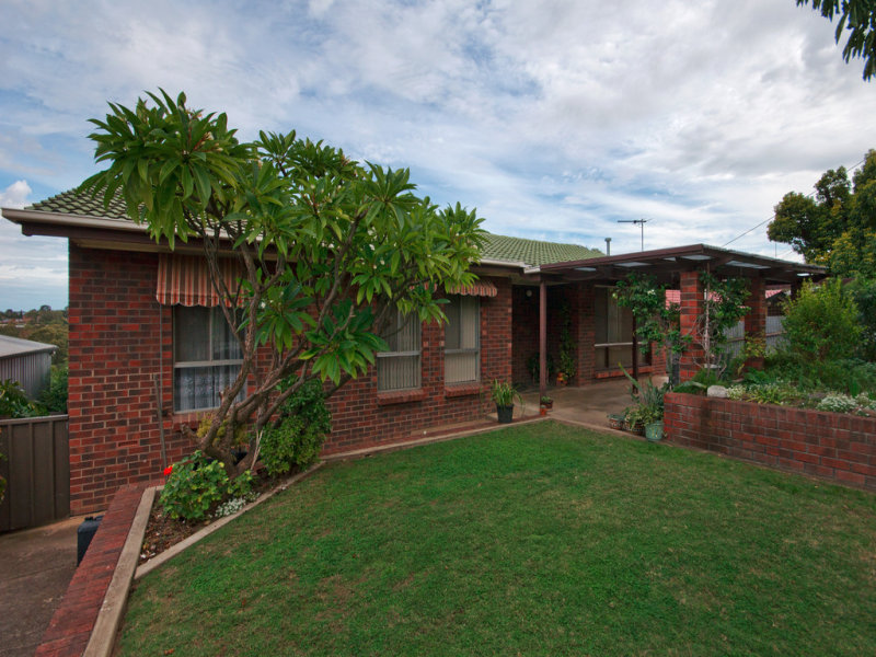 17 Flinders Drive, Valley View, SA 5093 - realestate.com.au