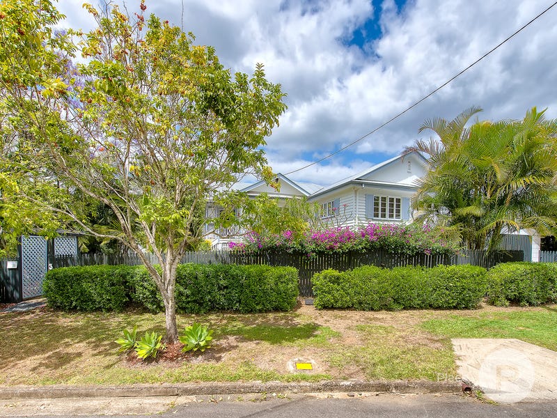 3 Kamber Street, Bardon, Qld 4065 - Property Details