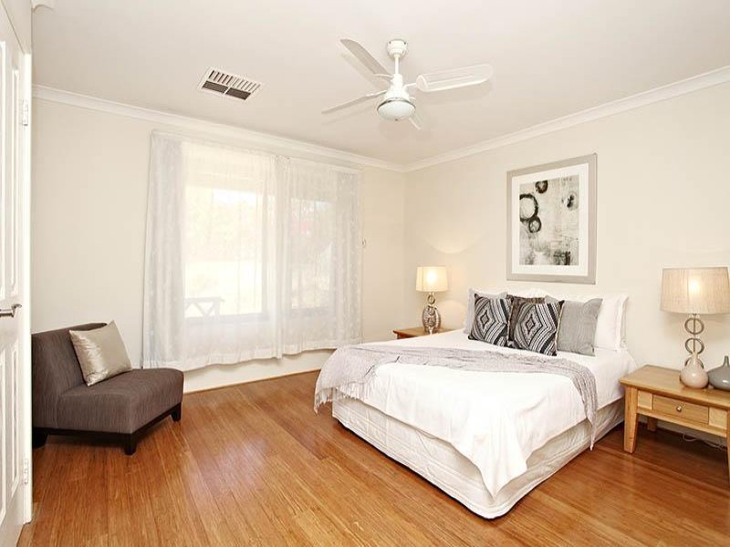 8 Buzza Street, St James, WA 6102 - realestate.com.au