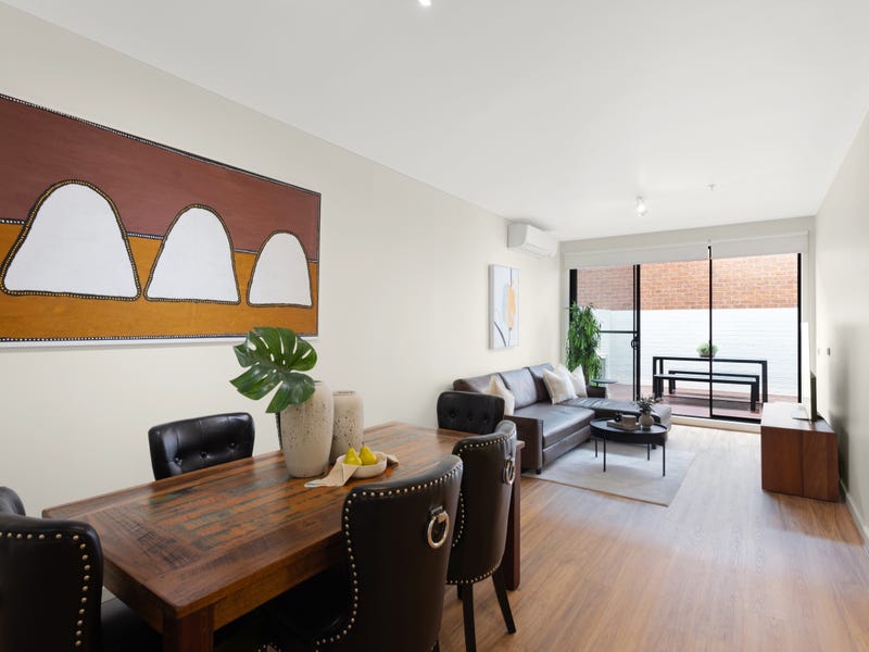 Real Estate & Property for Sale in 13 Tucker Rd, Bentleigh, VIC 3204 ...