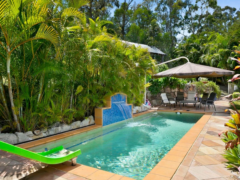 16 Sefton Place, Robina, Qld 4226 - Property Details