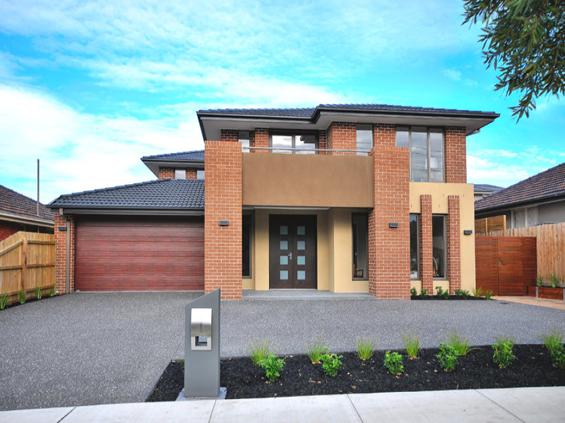 16 Delmore Cres, Glen Waverley, VIC 3150 - realestate.com.au