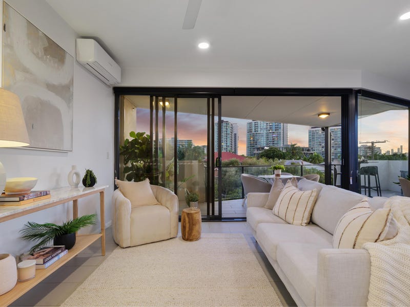 23/66 Allen Street, Hamilton, Qld 4007 - Property Details