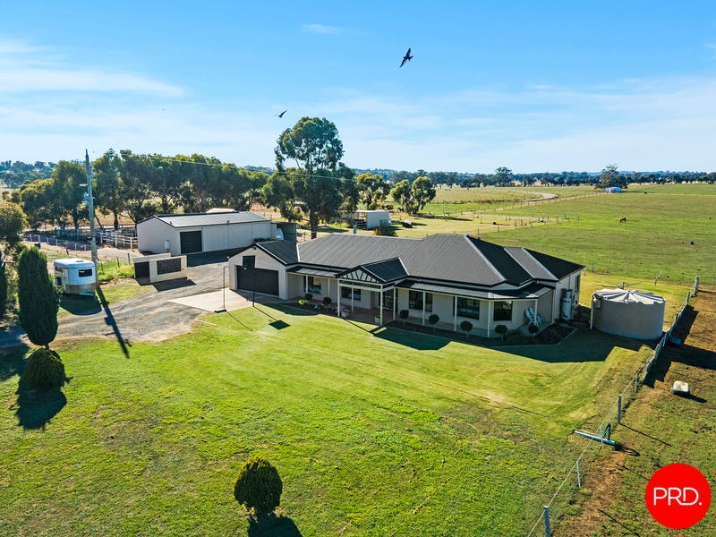 301 Pinchgut Lane, Shelbourne, Vic 3515 - Property Details