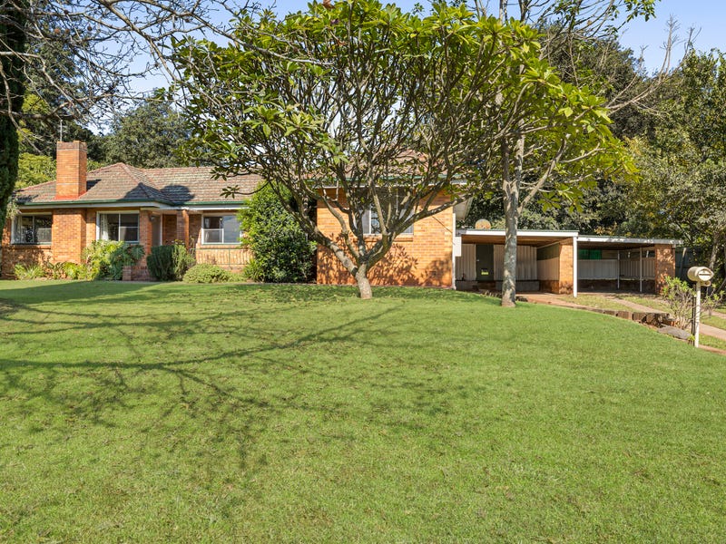 2 Perry Street, Harlaxton, Qld 4350 - Property Details