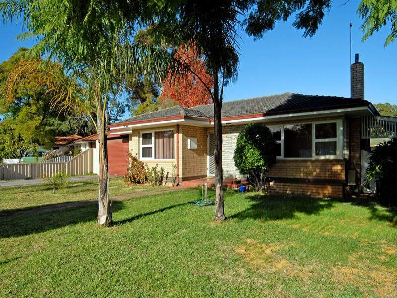 12 Wendron Street, Cloverdale, WA 6105 - Property Details