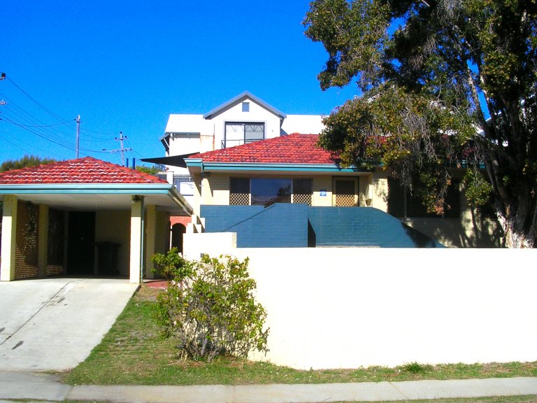 33 Manning Street, Scarborough, WA 6019 - realestate.com.au