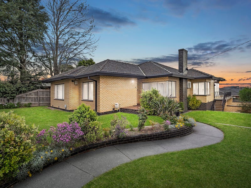 21 Aikman Crescent, Chadstone, Vic 3148 - Property Details