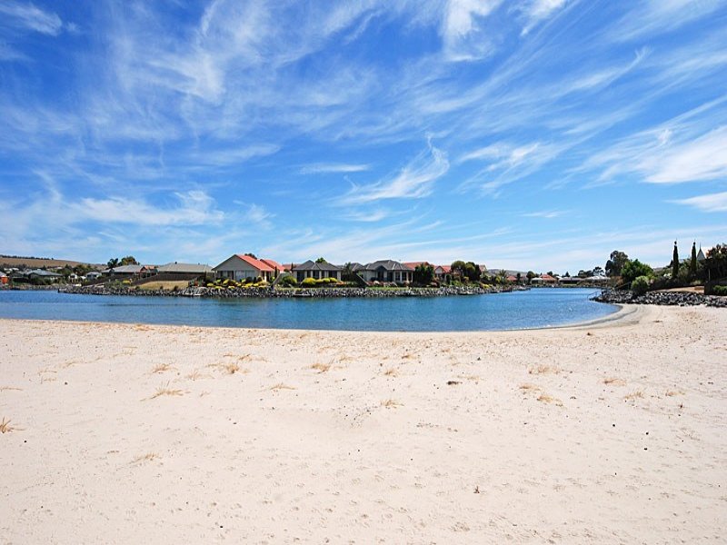 4 Islander Drive, Encounter Bay, SA 5211 - realestate.com.au