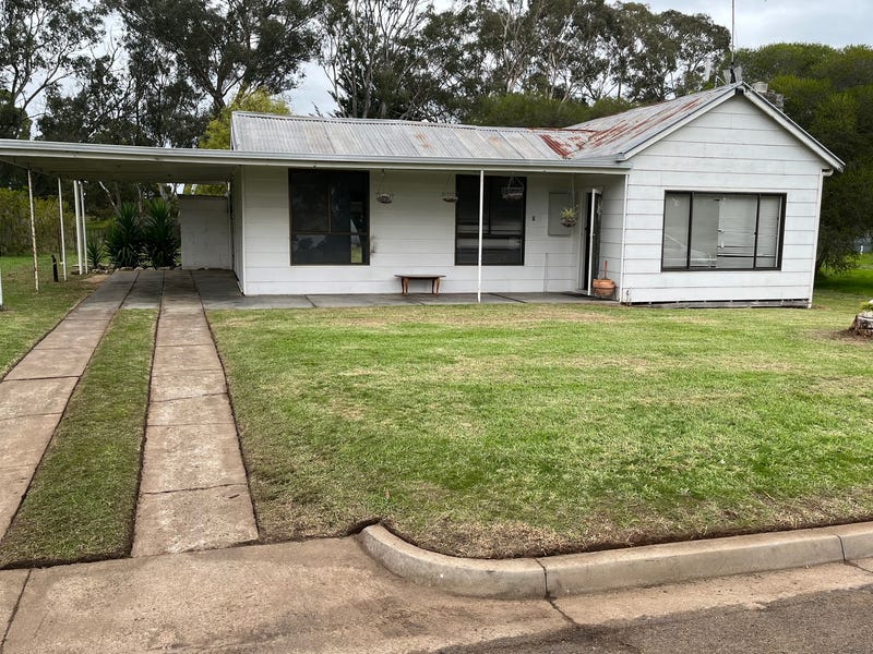 1 WALLACE Street, Apsley, Vic 3319 - Property Details