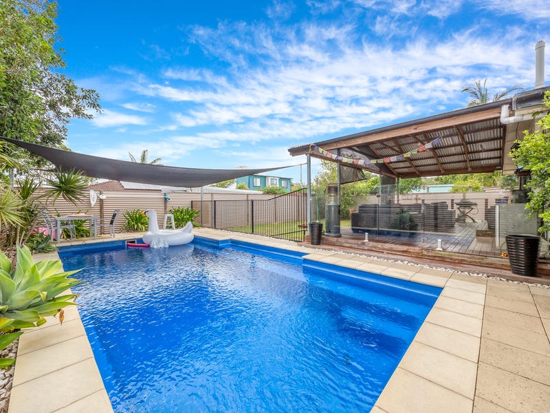 10 Gidya Avenue, Bongaree, Qld 4507 - Property Details