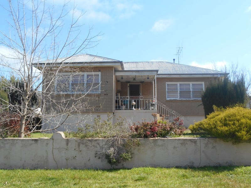 63 MURRINGO STREET, Young, NSW 2594 - Property Details