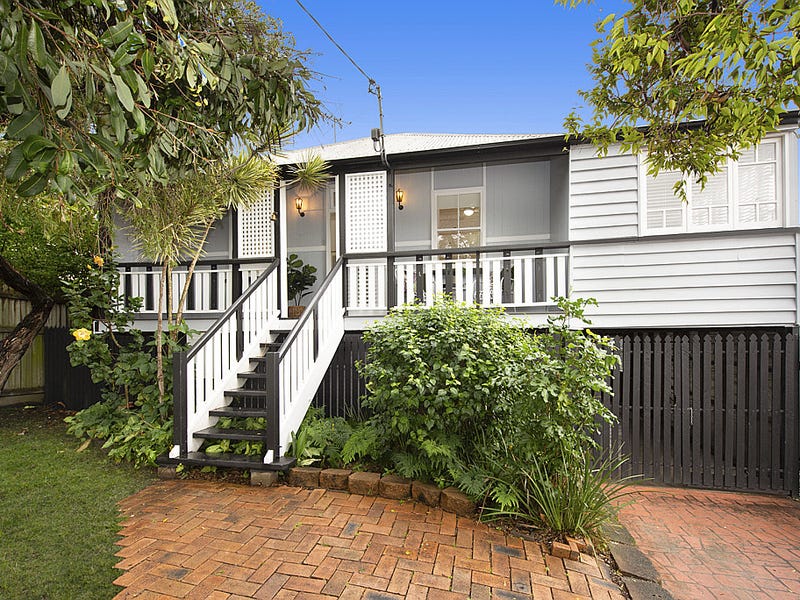 15 Howell Street, Kedron, Qld 4031 - Property Details