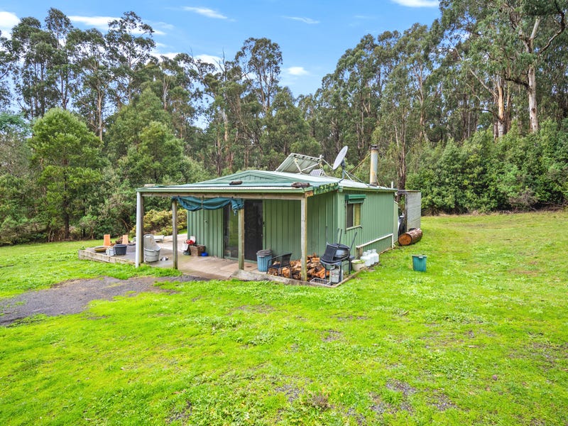 110 Factory Road, Callignee, Vic 3844 - Property Details