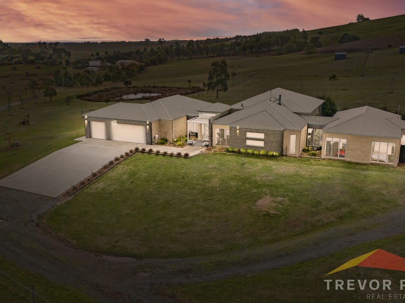 411 Buninyong-mt Mercer Road, Durham Lead, VIC 3352 - realestate.com.au