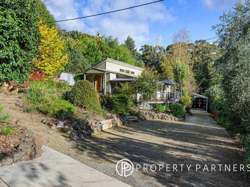 2 View Street, Warburton, Vic 3799 - Property Details