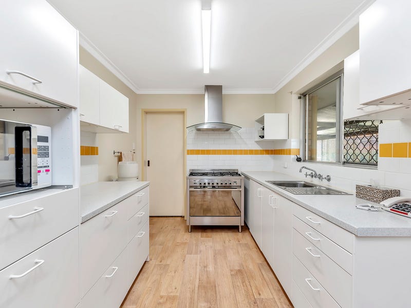 29 Maria Street, Dudley Park, WA 6210 - realestate.com.au