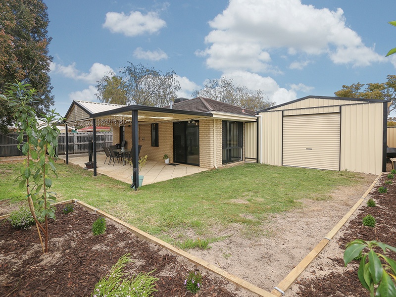 9 Brahmin Glade, Stratton, WA 6056 - Property Details