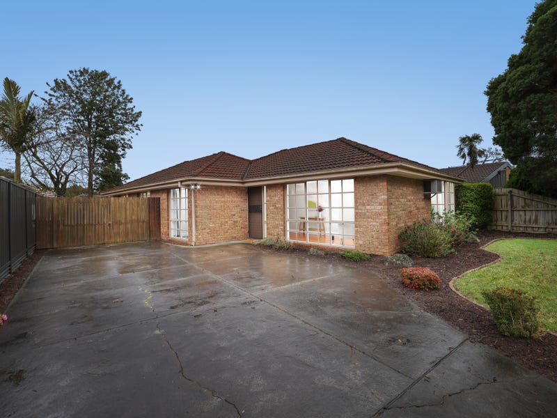 27 Tolhurst Avenue, Boronia, Vic 3155 - Property Details