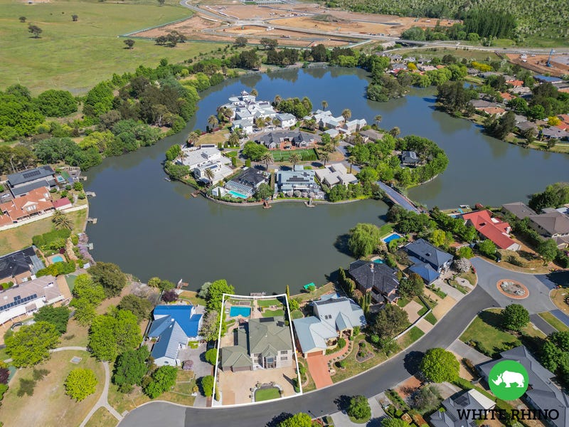 19 Lakeview Gardens, Jerrabomberra, NSW 2619 - House for Sale ...