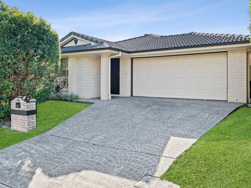 15 Olsen Crescent, Wakerley, Qld 4154 - Property Details