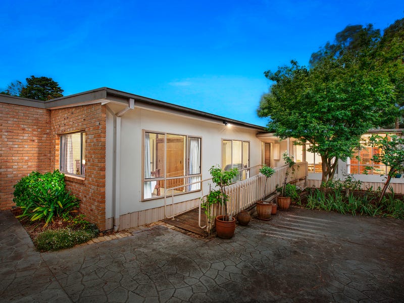 35 Faraday Road, Croydon South, VIC 3136 - realestate.com.au