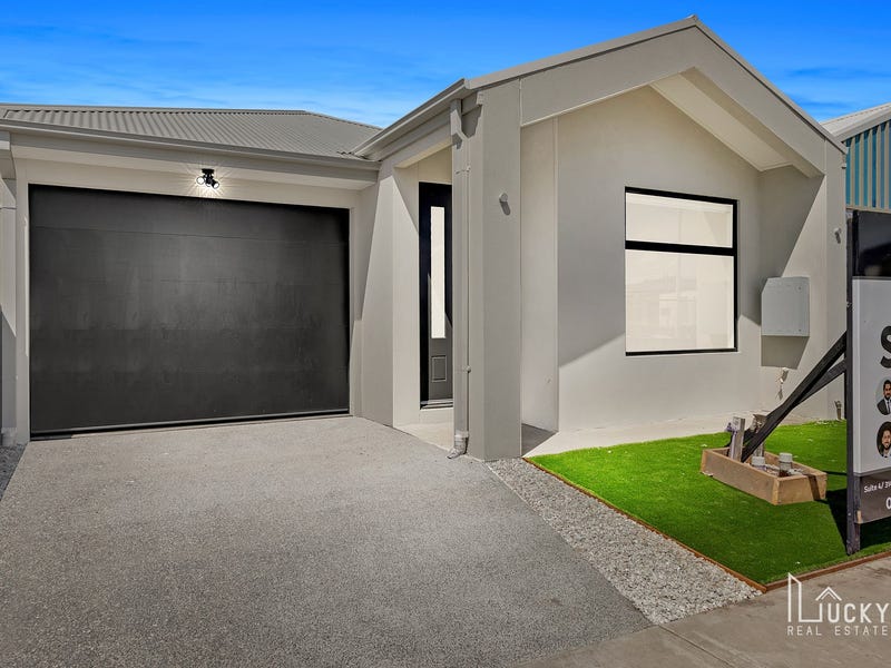 8 thyridia st, Craigieburn, Vic 3064 - Property Details