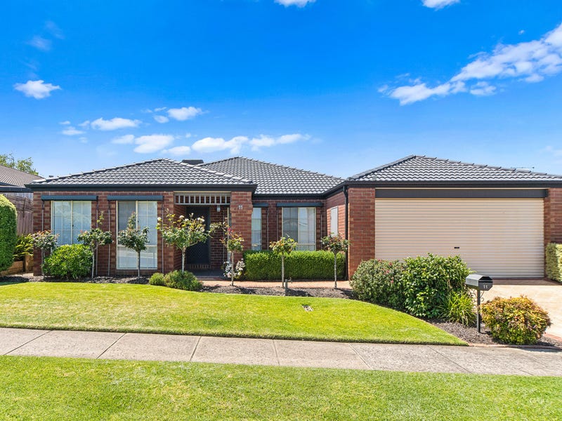 11 Veronica Drive, Skye, Vic 3977 - Property Details