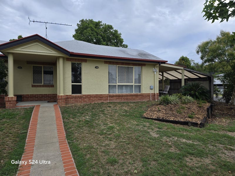 2/6 Vista Court, Withcott, Qld 4352 - Property Details