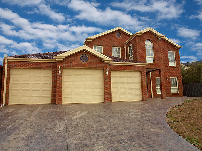 10 Paringa way, Burnside, Vic 3023 - Property Details