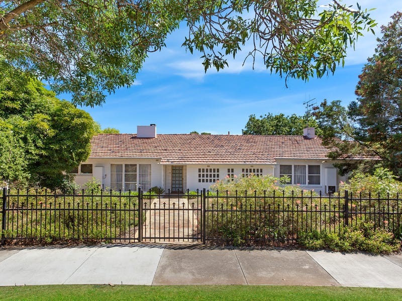 7 Steane Street, Kennington, VIC 3550 - realestate.com.au