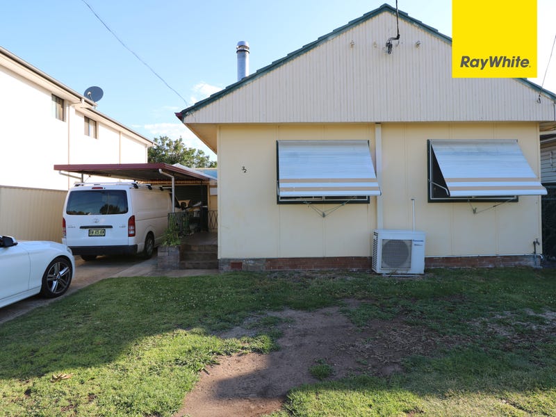 32 Duke Street, Canley Heights, NSW 2166 - realestate.com.au